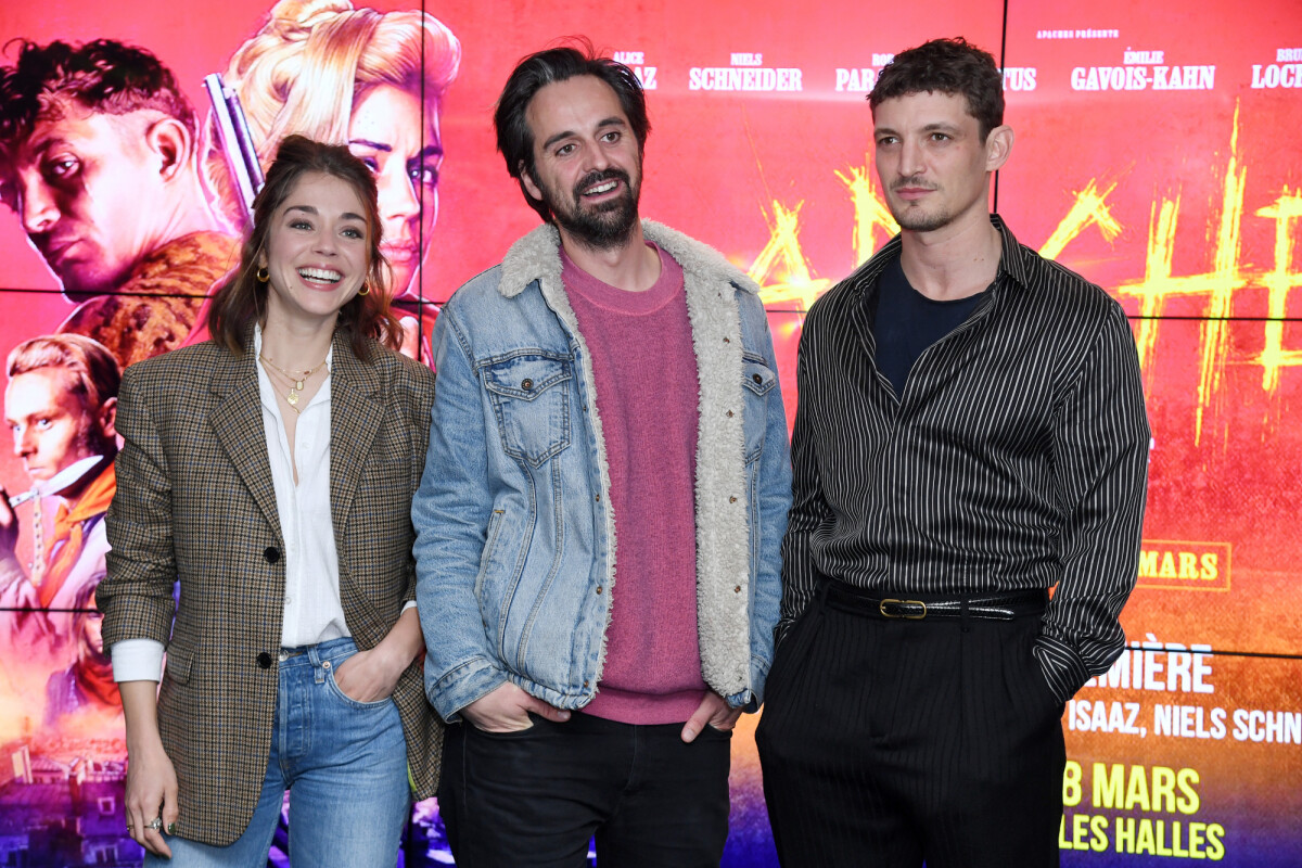 Photo : Alice Isaaz, le réalisateur Romain Quirot et Niels Schneider ...