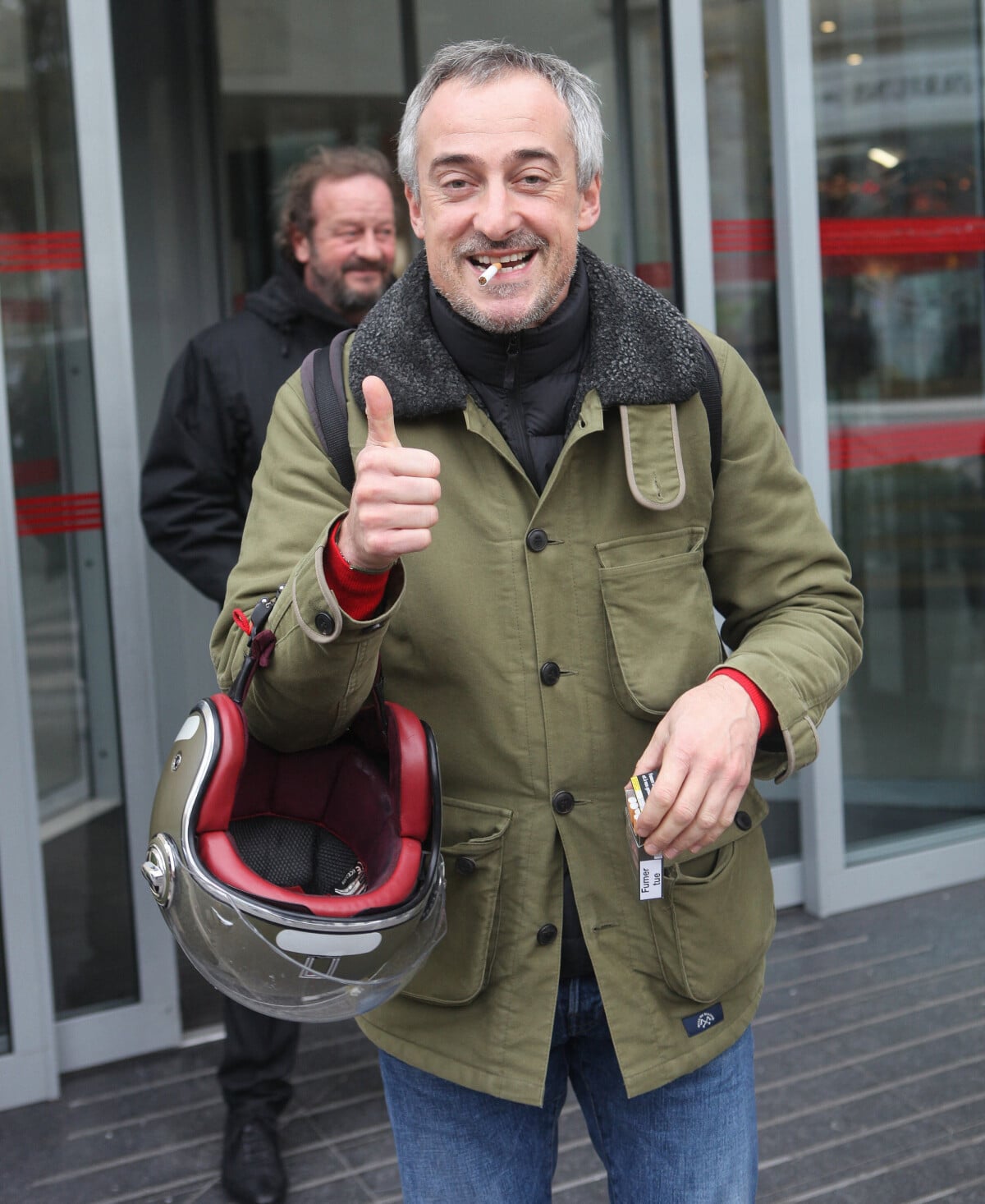 Photo : Exclusif - Sébastien Thoen à la sortie des studios de radio RTL ...