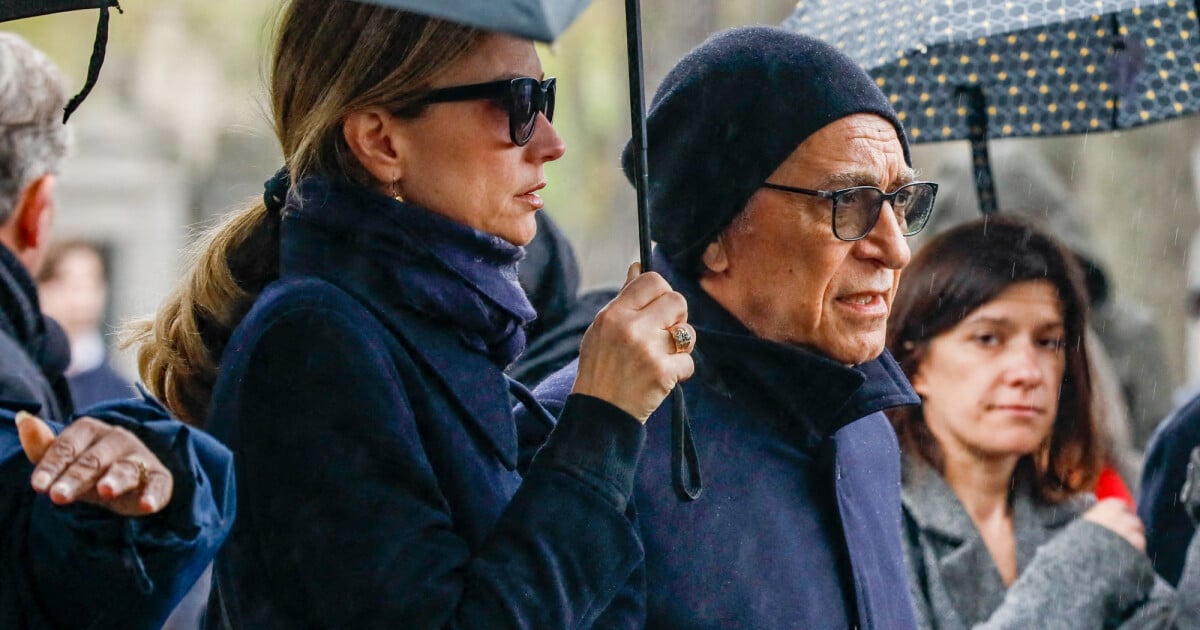 Obsèques d'Hervé Temime : Richard Berry digne et soutenu par sa femme ...