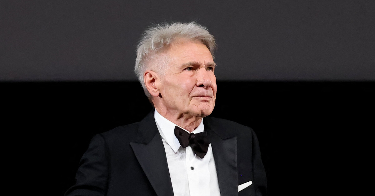 "Je pourrais être mort..." : Harrison Ford les larmes aux yeux, l'acteur submergé par l'émotion ...