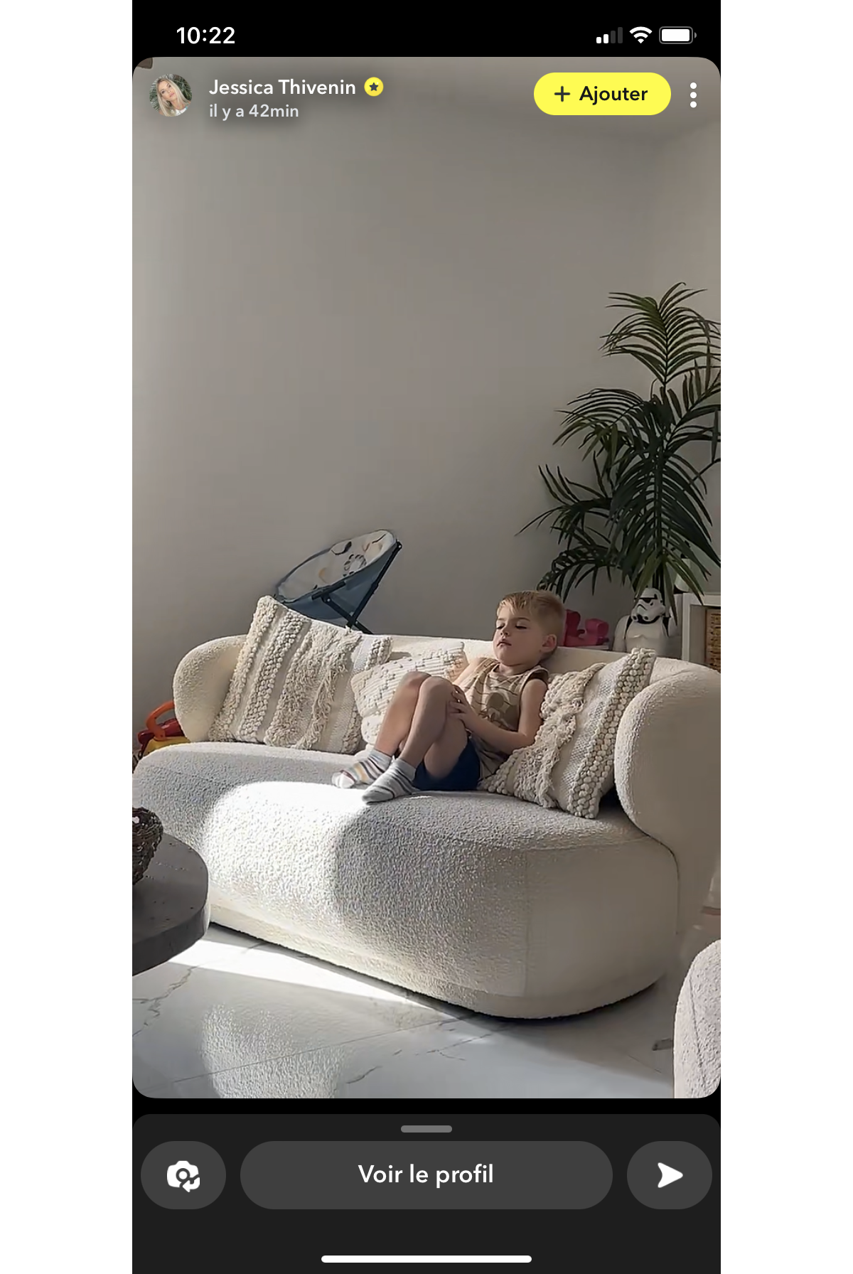 Photo : Elle doit, et pour la énième fois, revoir la routine ...