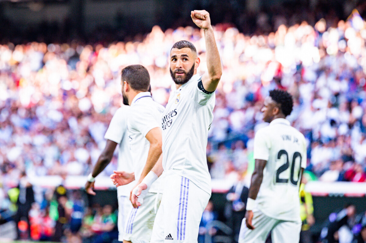 Photo Karim Benzema Très ému Lors De Son Dernier Match Avec Le Real