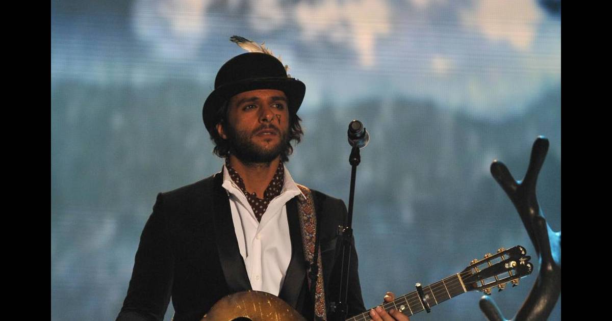 Maxim Nucci à la cérémonie des 25e Victoires de la Musique, au Zénith ...