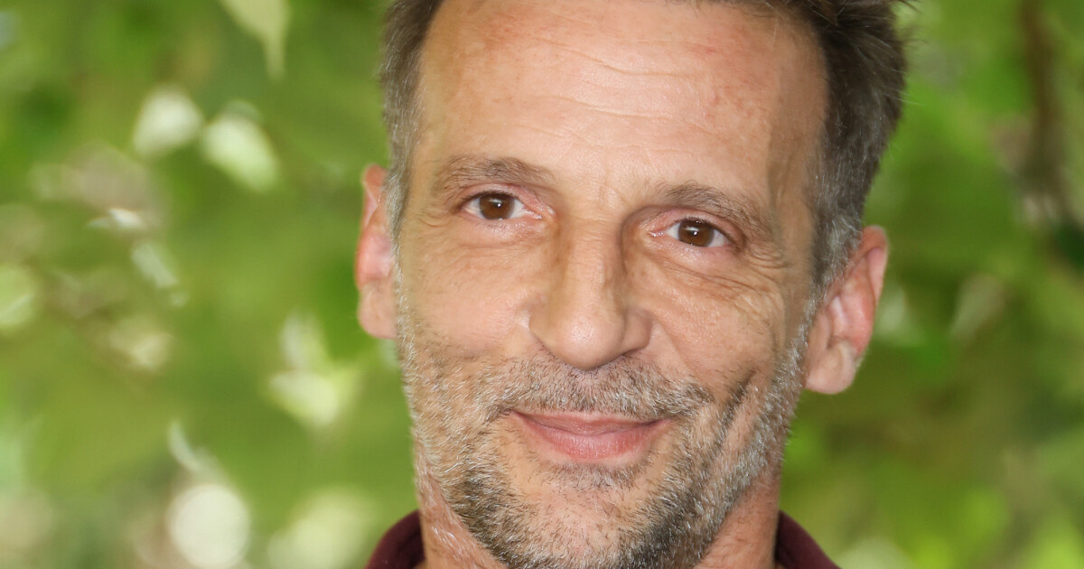 Accident de moto de Mathieu Kassovitz : apparition remarquée de l ...