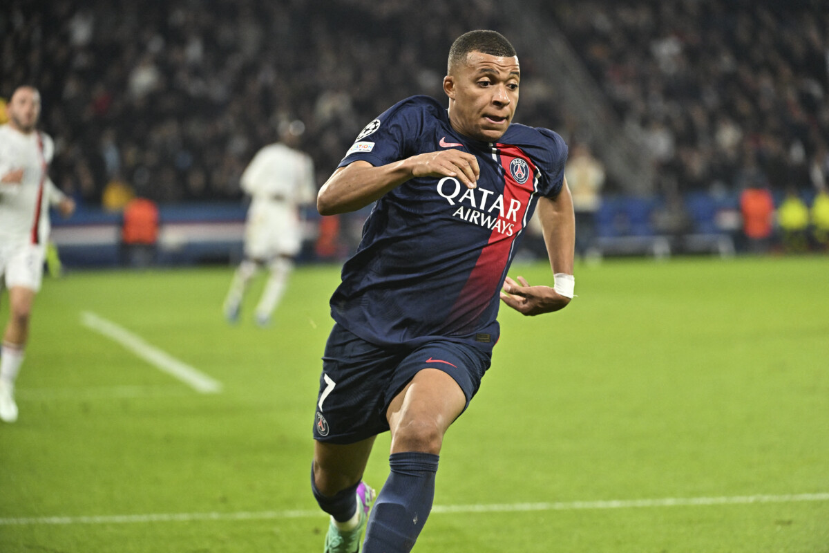 Photo : Kylian Mbappé - Match de football en ligue des champions ...
