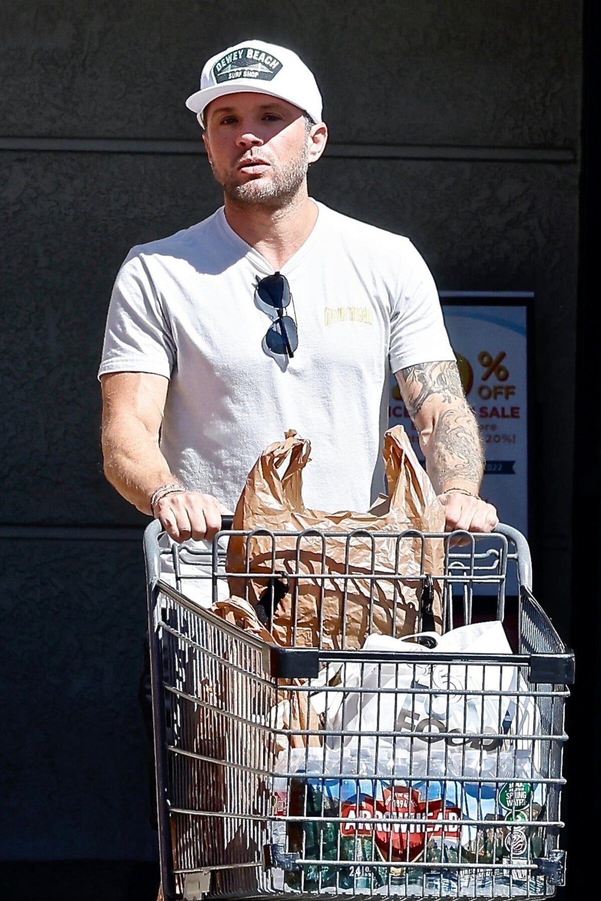 Photo : Exclusif - Ryan Phillipe fait ses courses à Los Angeles le 22 ...