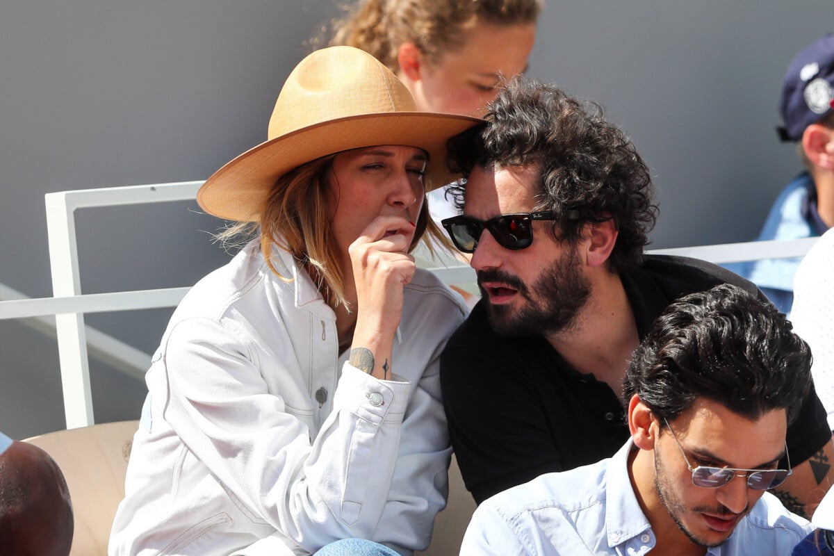 Vidéo : PHOTO Daphné Bürki : Son ex et père de sa fille, Gunther Love ...