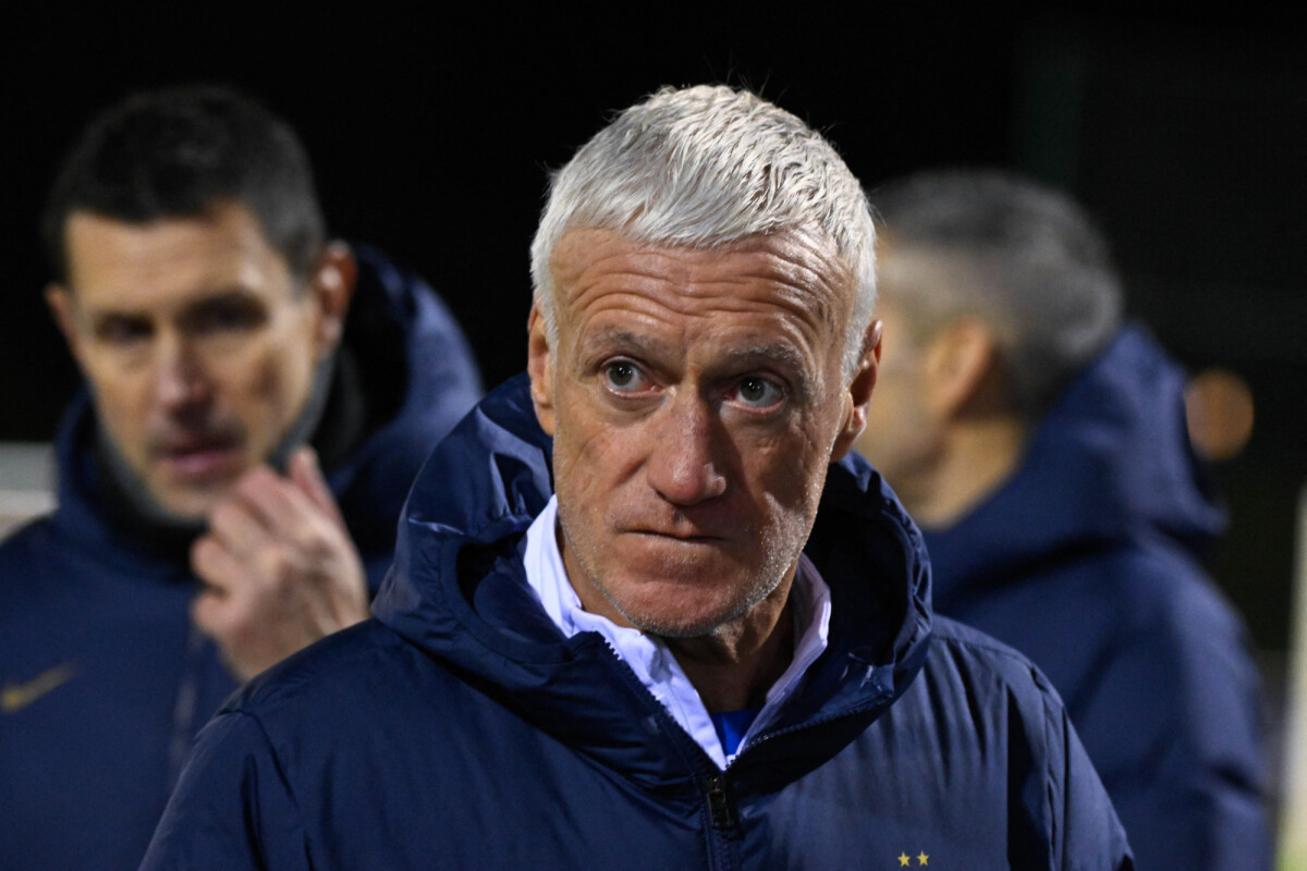 Photo : Didier Deschamps (entraineur et sélectionneur de l'équipe de France) - L'équipe de ...