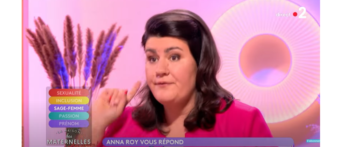 Photo : Anna Roy, sage femme et chroniqueuse des "Maternelles" sur ...