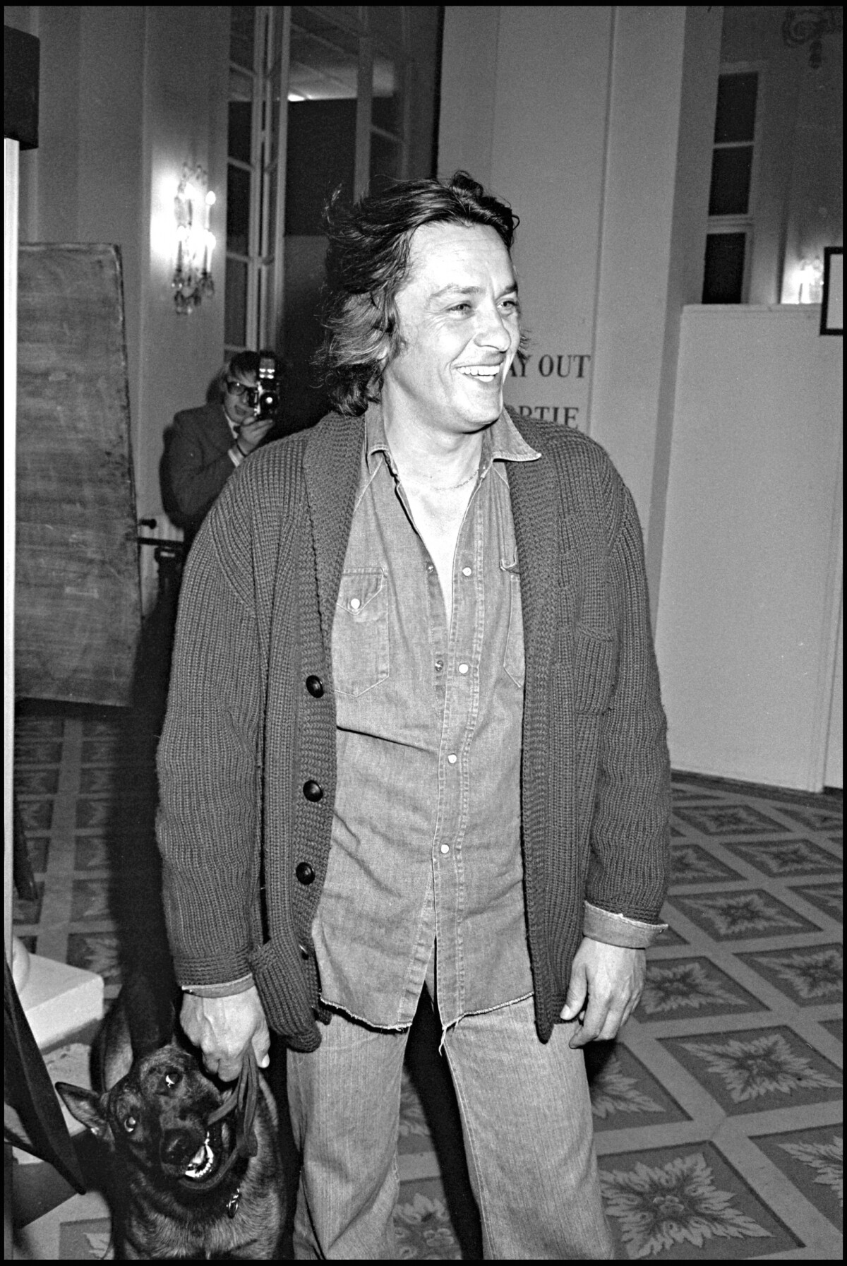 Photo : Archive, Alain Delon avec son chien au Festival du film ...