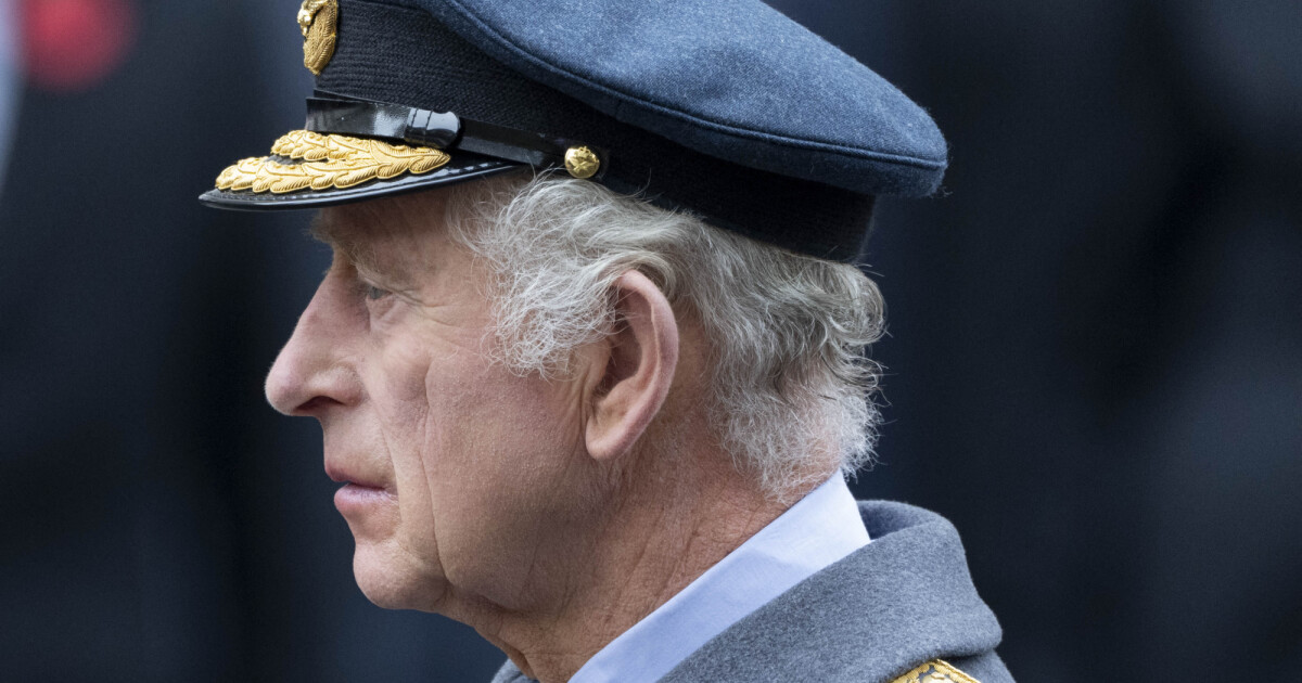 "Une véritable rupture" : Charles III atteint d'un cancer, la famille ...