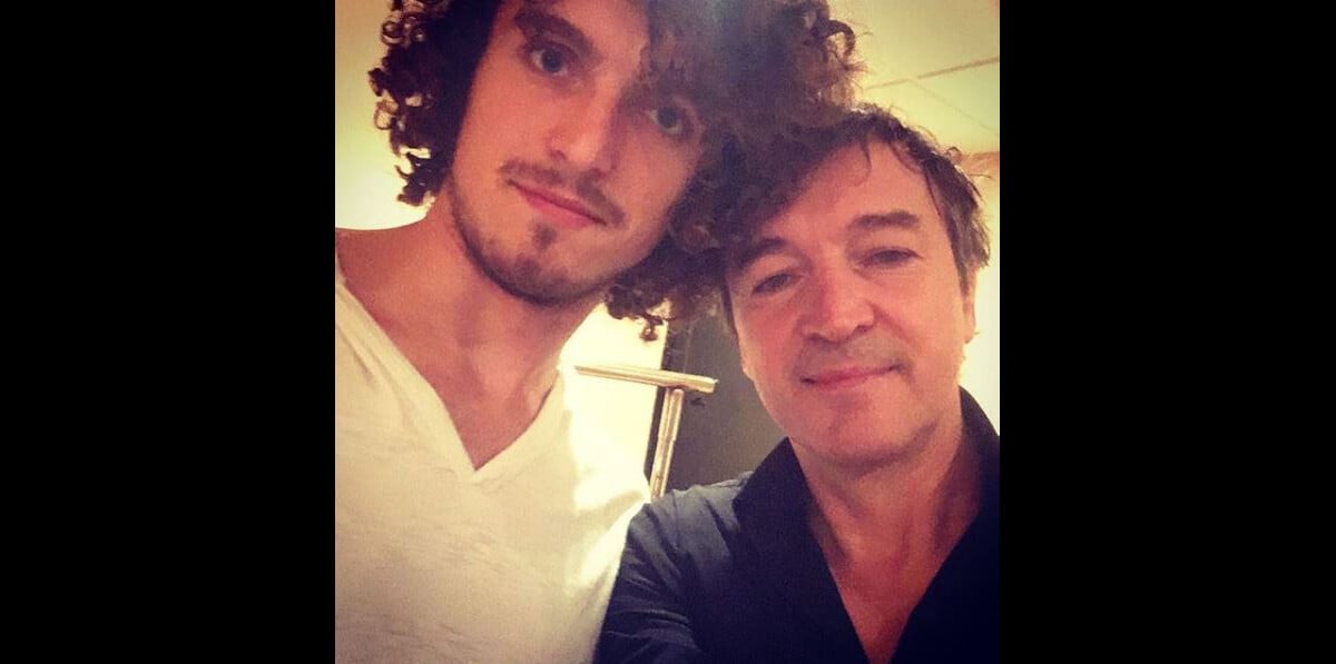 Photo : Cali pose avec son fils Milo-James sur Instagram. Novembre 2018. - Purepeople