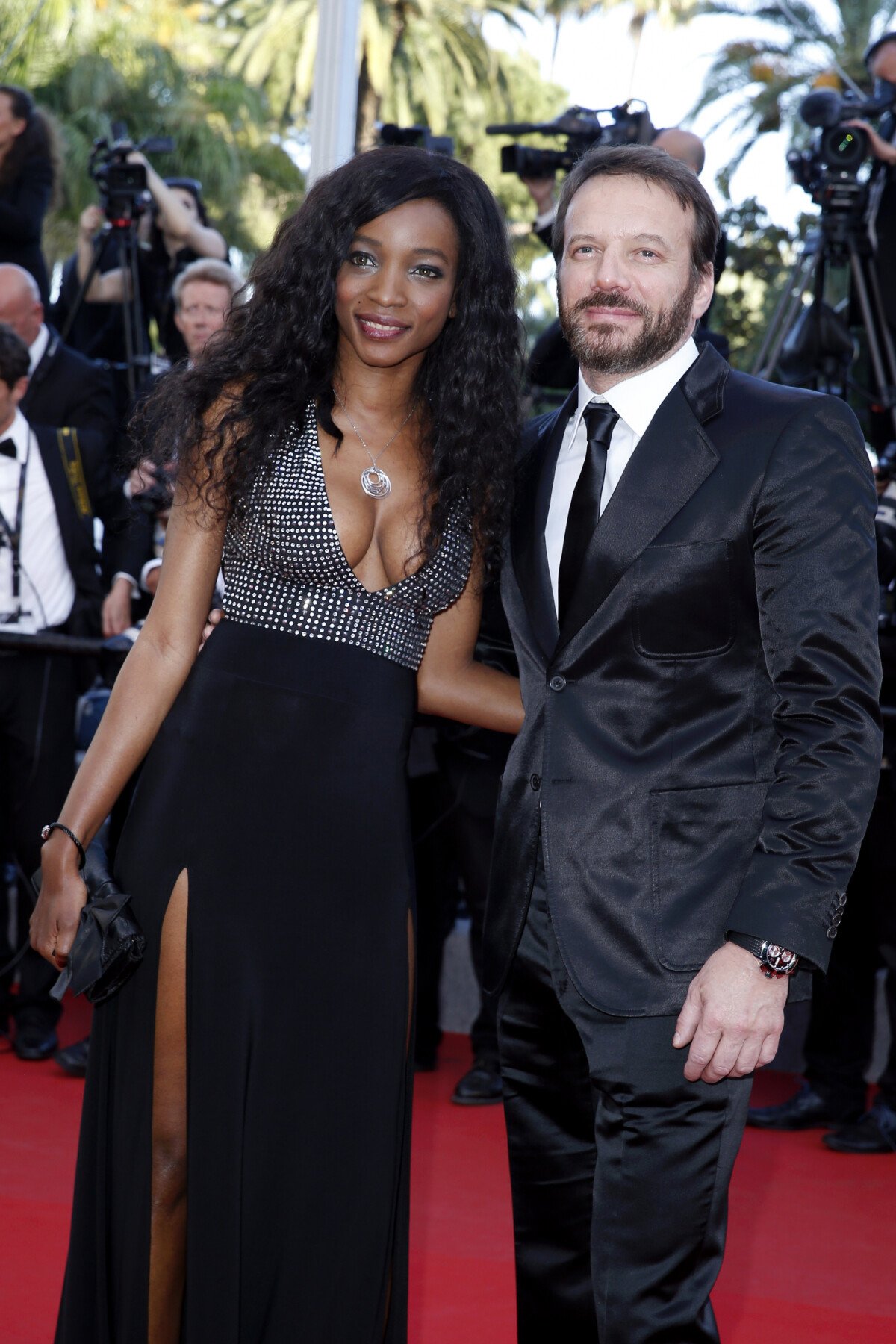 Photo : Samuel Le Bihan et sa compagne Daniela Beye - Montée des marches du film "Inside Out ...
