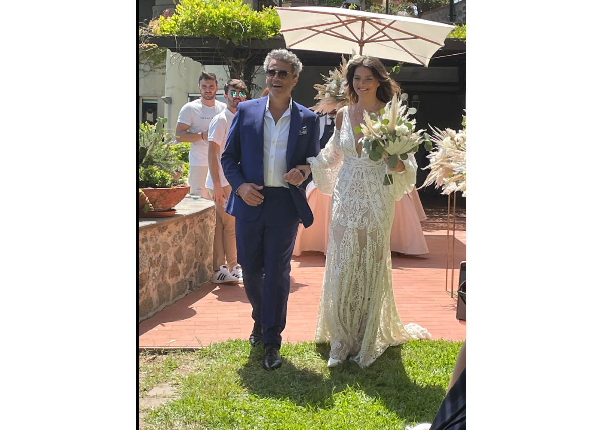 Photo : Julien Cohen avec sa fille Carla, le jour de son mariage, en ...