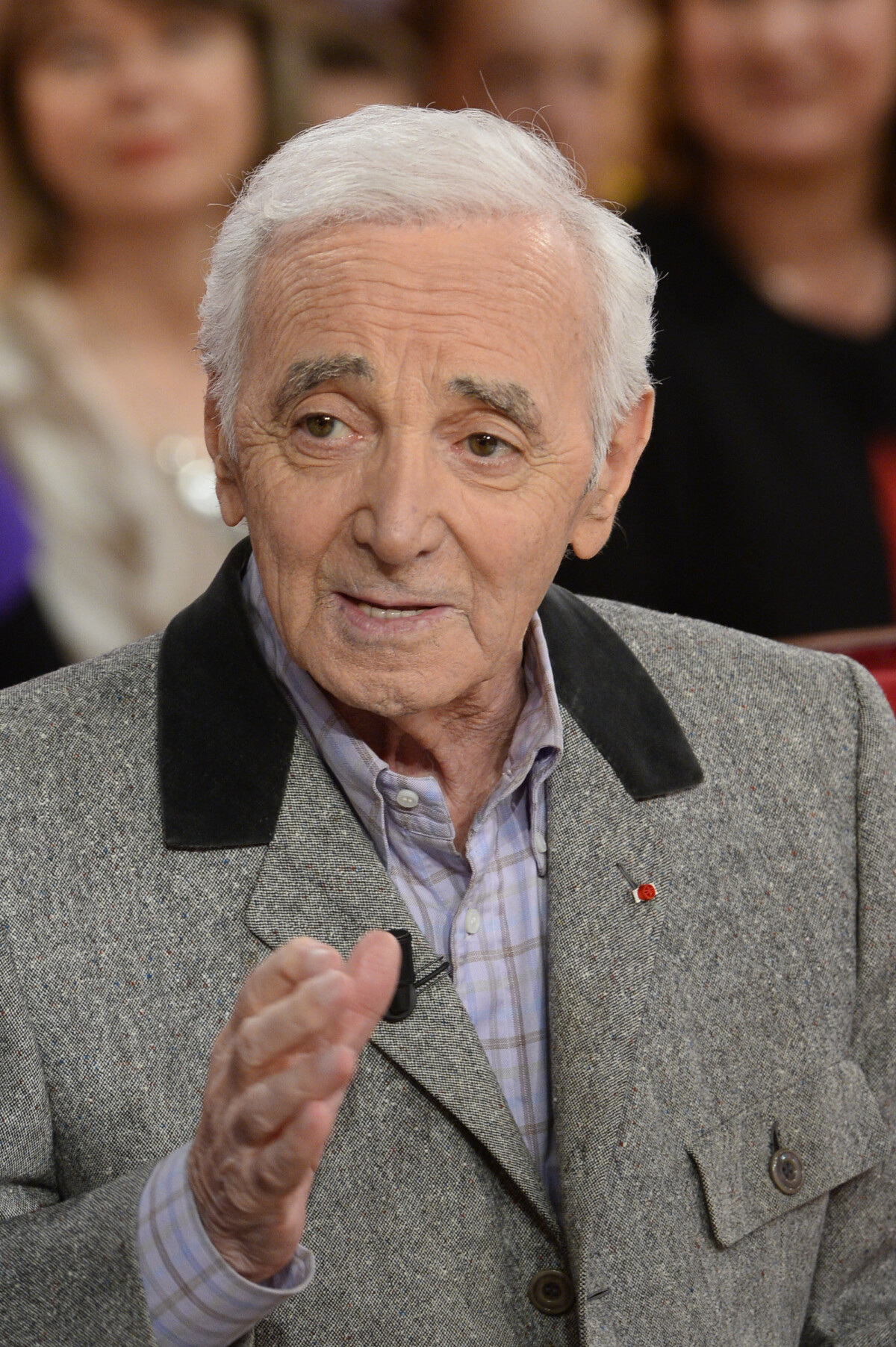 Vidéo : Charles Aznavour : Son fils Nicolas installé en Arménie avec ...