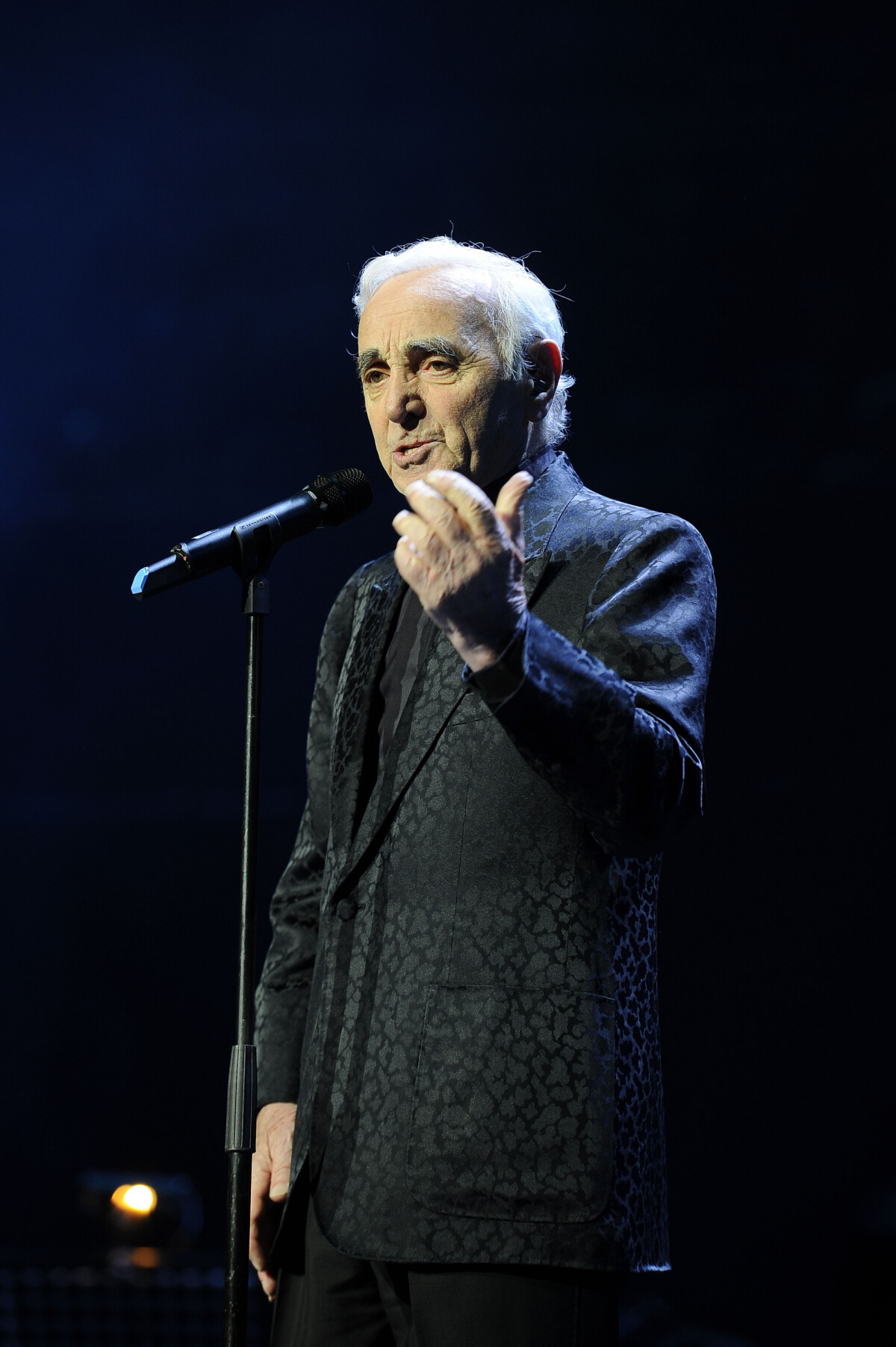 Photo : Cette année, l'artiste aurait fêté ses 100 ans Charles Aznavour ...