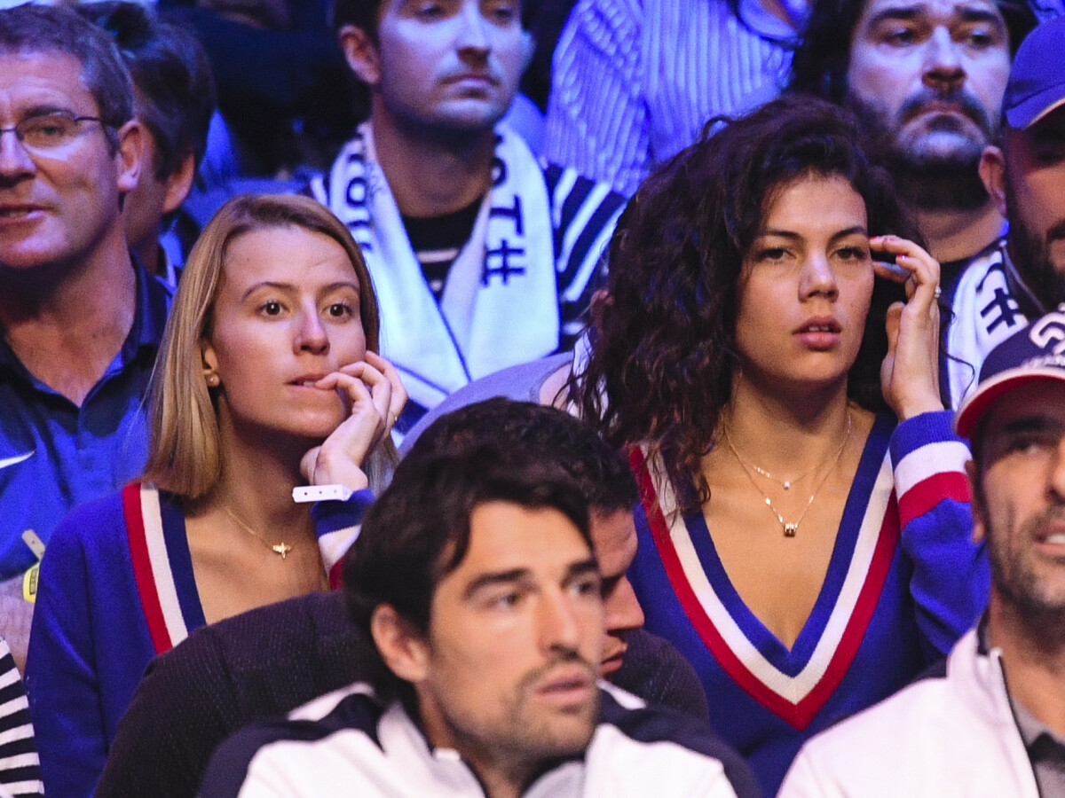 Photo : Julia Lang ( compagne de Pierre-Hugues Herbert), Noura El Shwekh (compagne de Jo ...