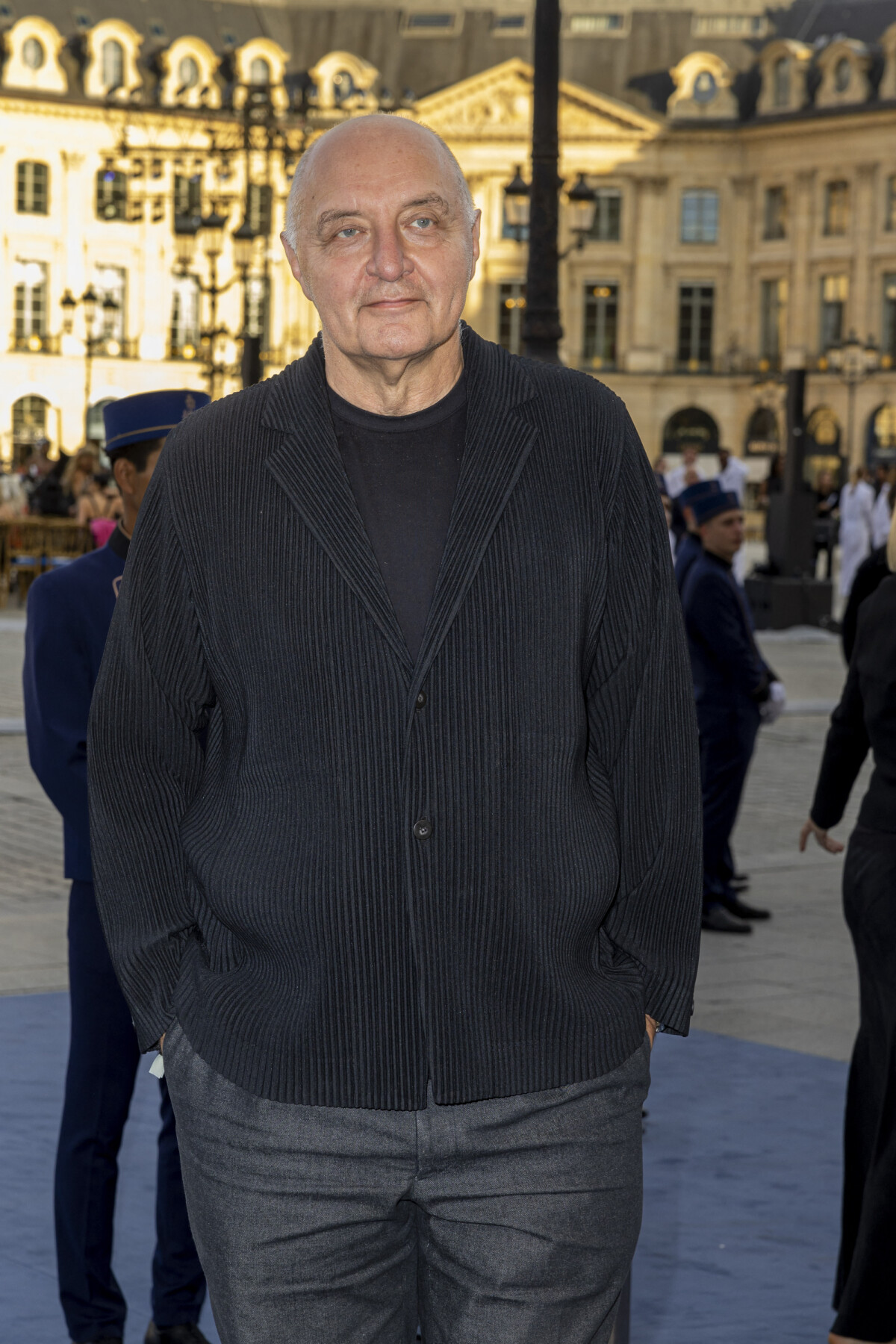 Photo : Pascal Morand au Défilé « Vogue World » Place Vendôme dans le ...
