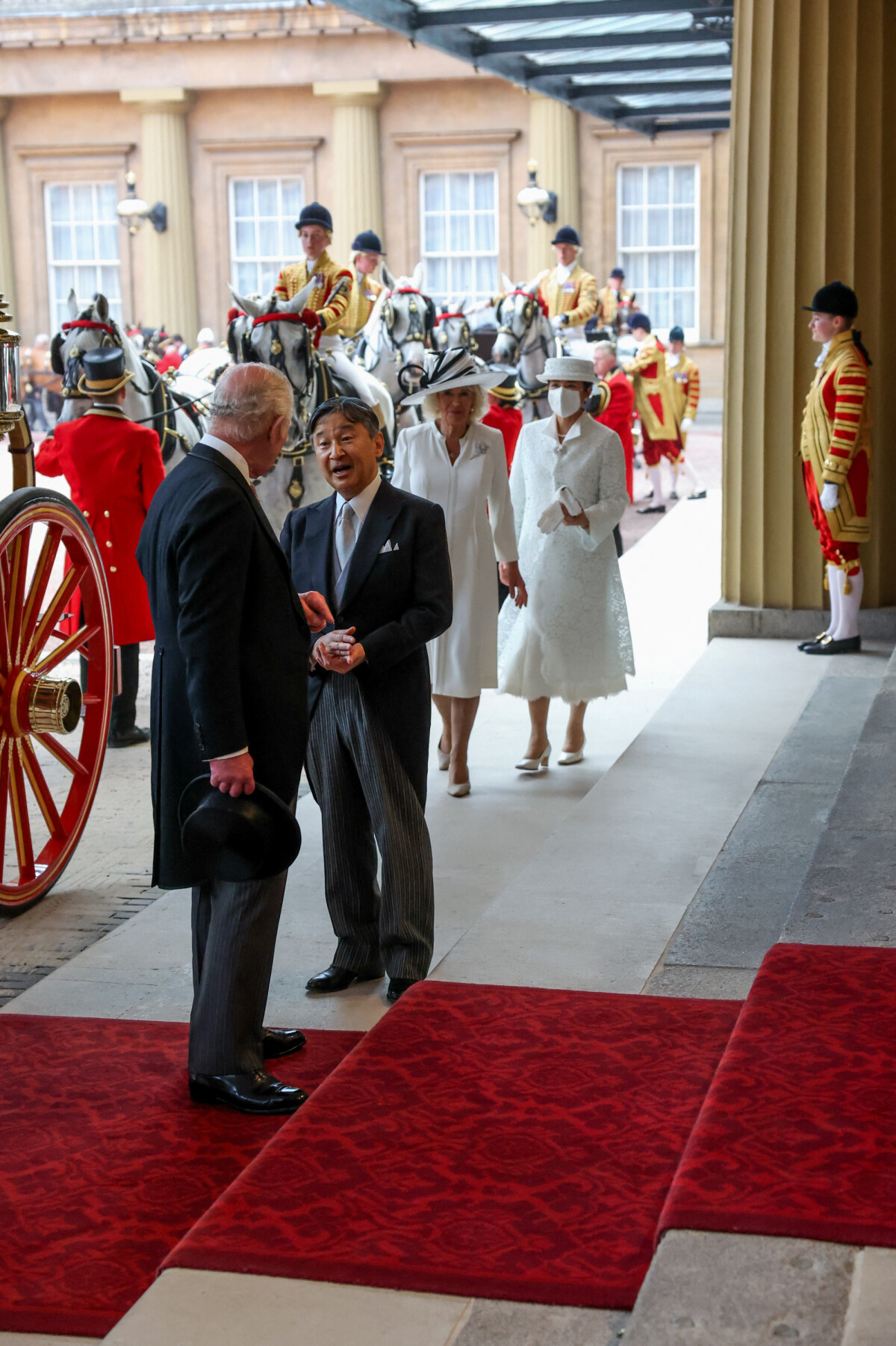 Photo : le roi Charles III d'Angleterre , L'empereur du Japon Naruhito ...
