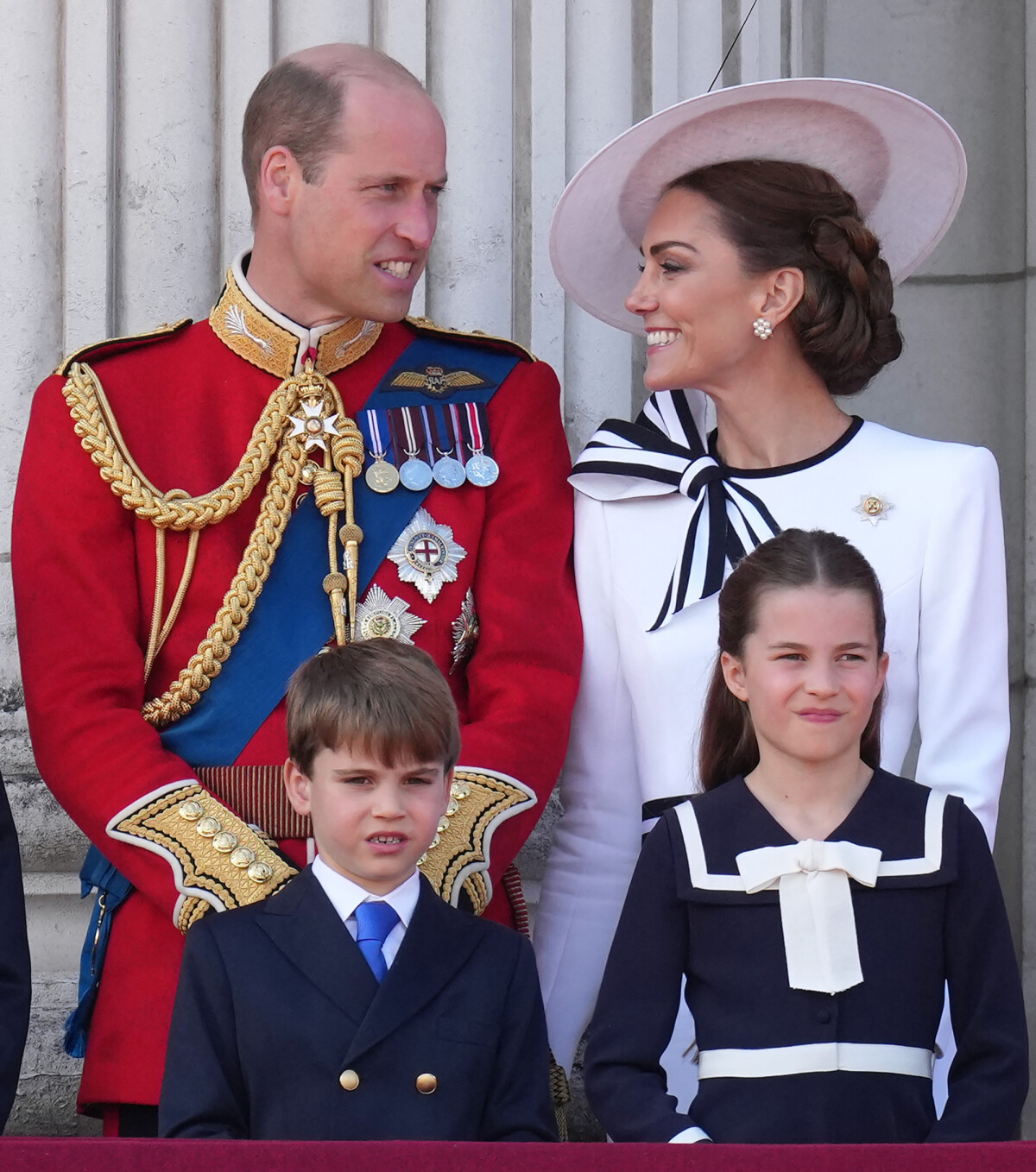 Photo : Le prince Louis, la princesse Charlotte, le prince William ...