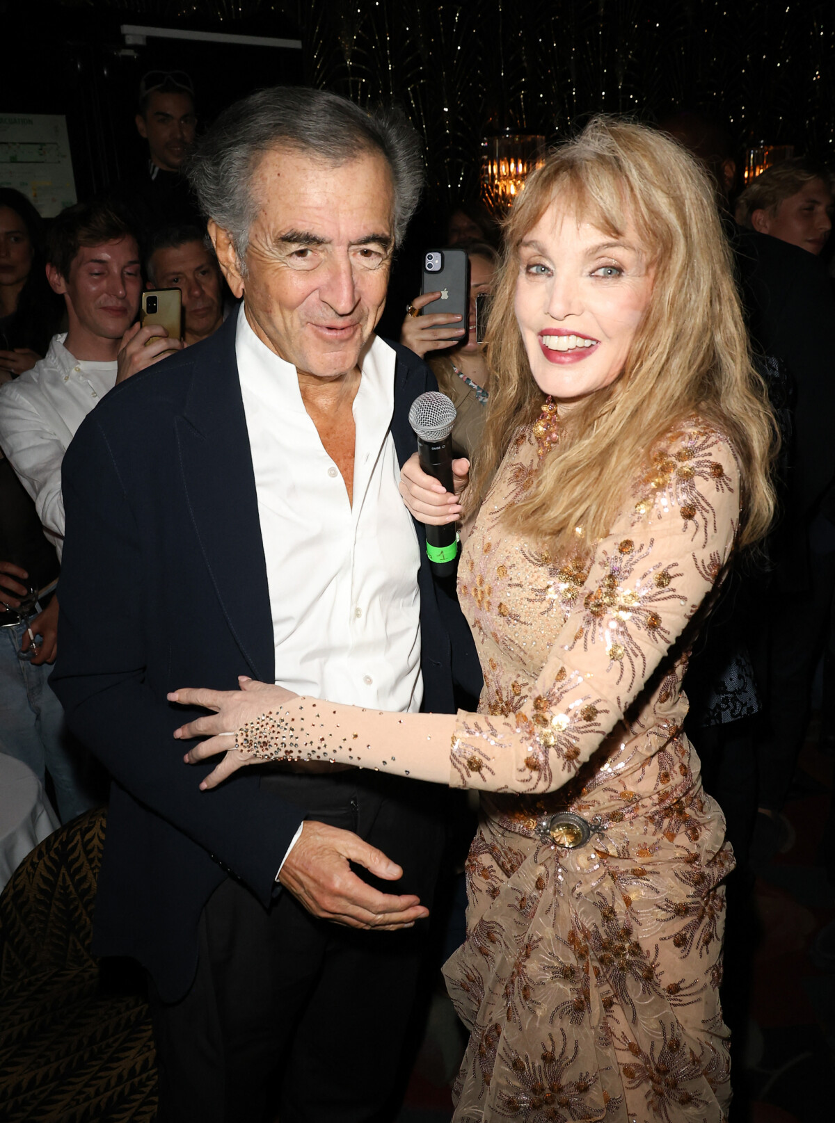 Photo : Exclusif - Bernard-Henri Levy avec sa femme Arielle Dombasle ...