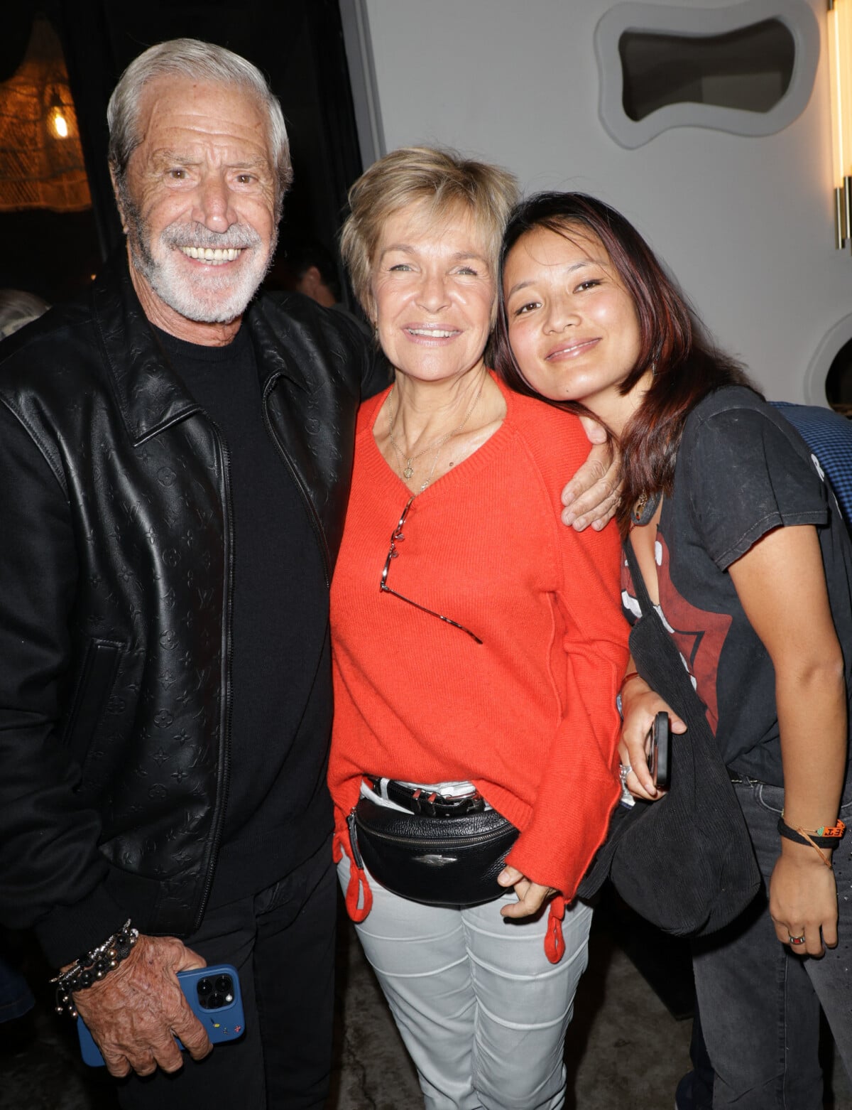 Photo : Jean-Claude Darmon, Véronique Jannot et sa fille Migmar ...