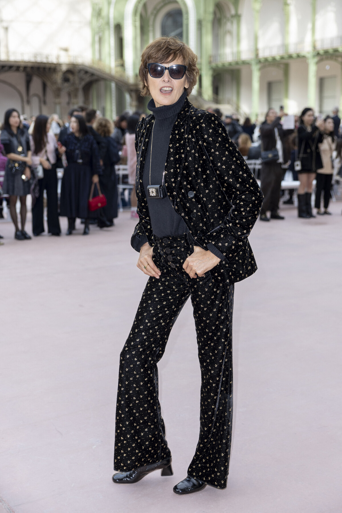 Photo : tout comme Inès de la Fressange Inès de La Fressange au Front ...