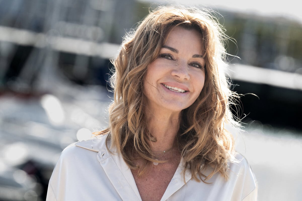 Photo : Ingrid Chauvin participe au photocall Demain nous appartient ...