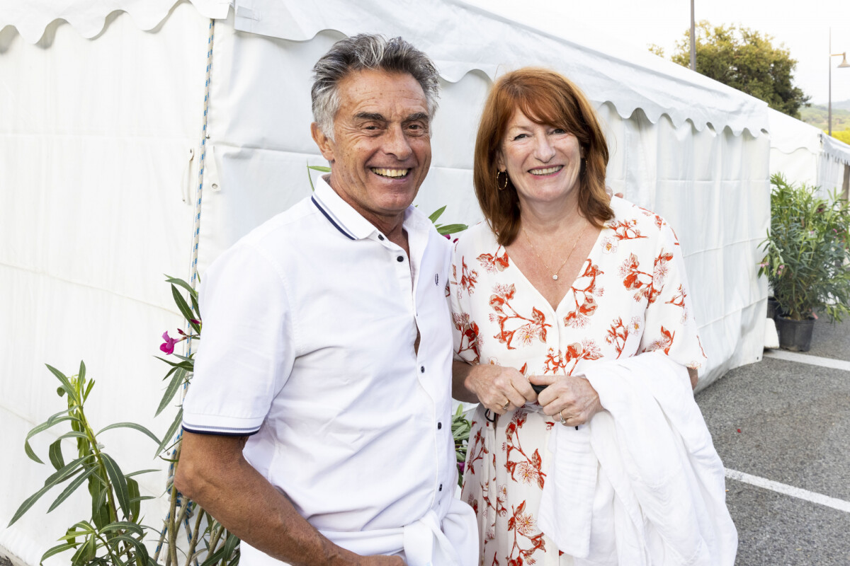 Photo : Exclusif - Gérard Holtz et sa femme, Muriel Mayette-Holtz ...