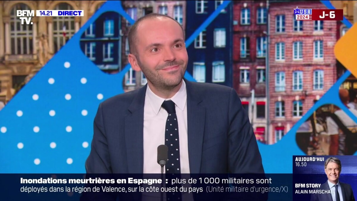 Photo : BFMTV a notamment concédé le départ du journaliste politique ...