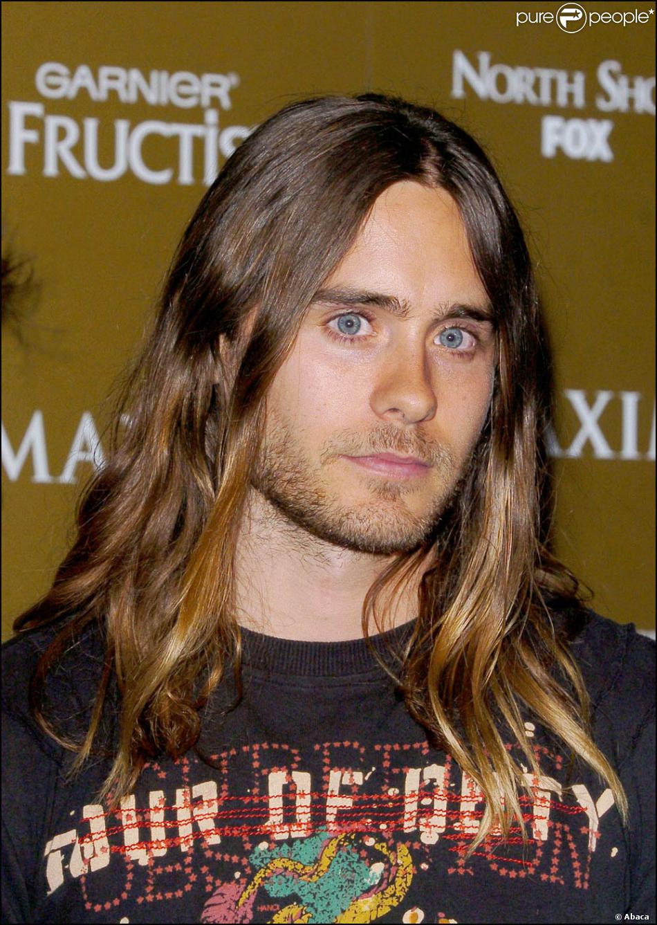 En mars 2003, Jared Leto joue sur les longueurs ! - Purepeople