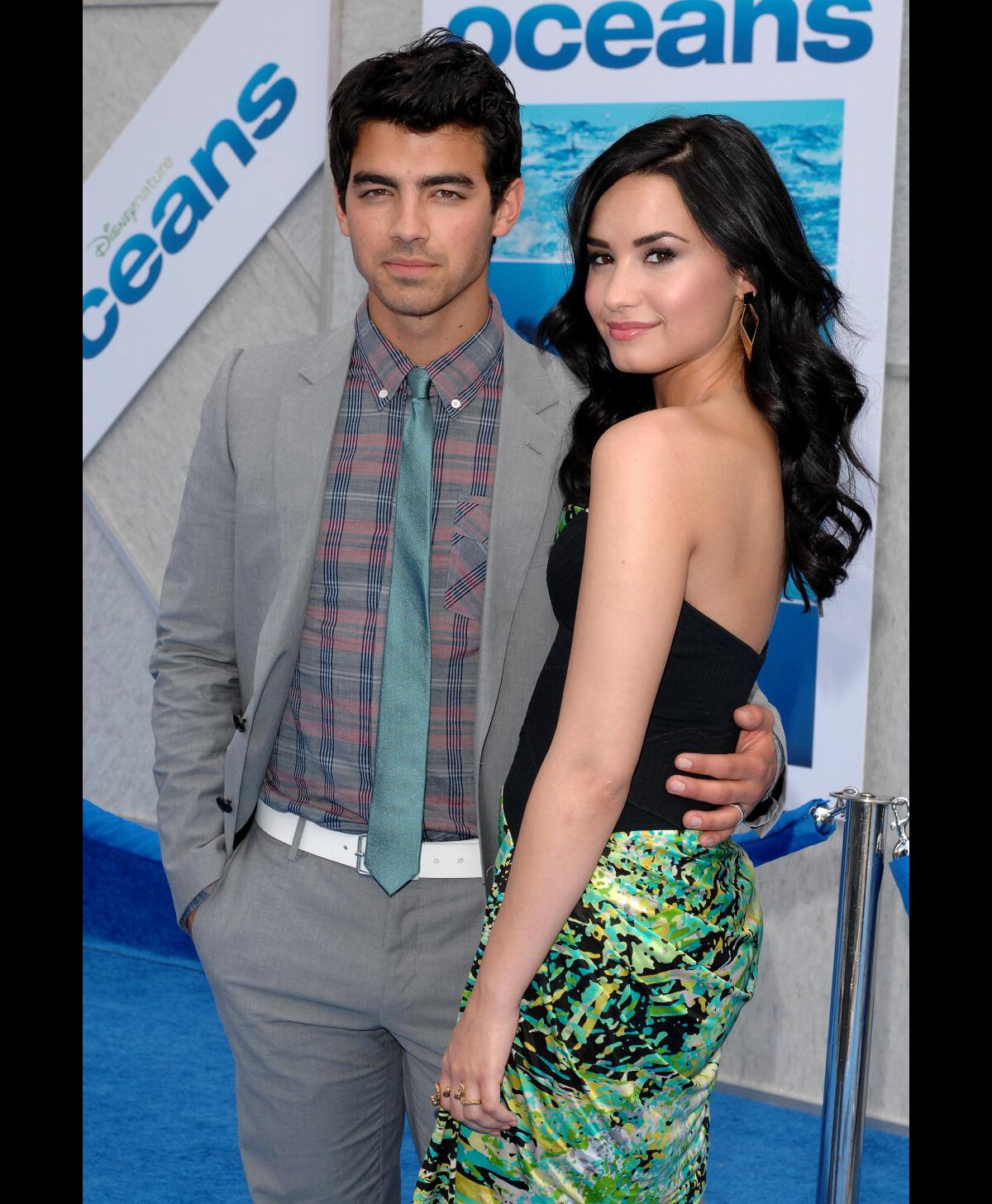 Photo : Demi Lovato et Joe Jonas assistent, samedi 17 avril, à l'avant ...