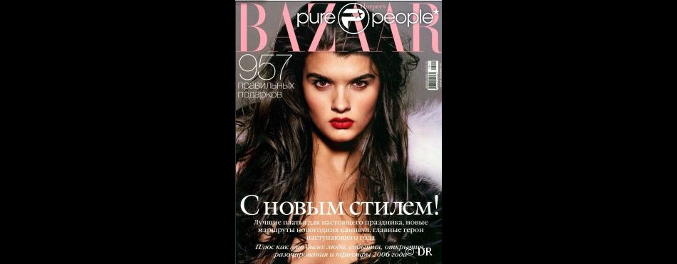Crystal Renn en couverture du magazine Harper's Bazaar - Purepeople