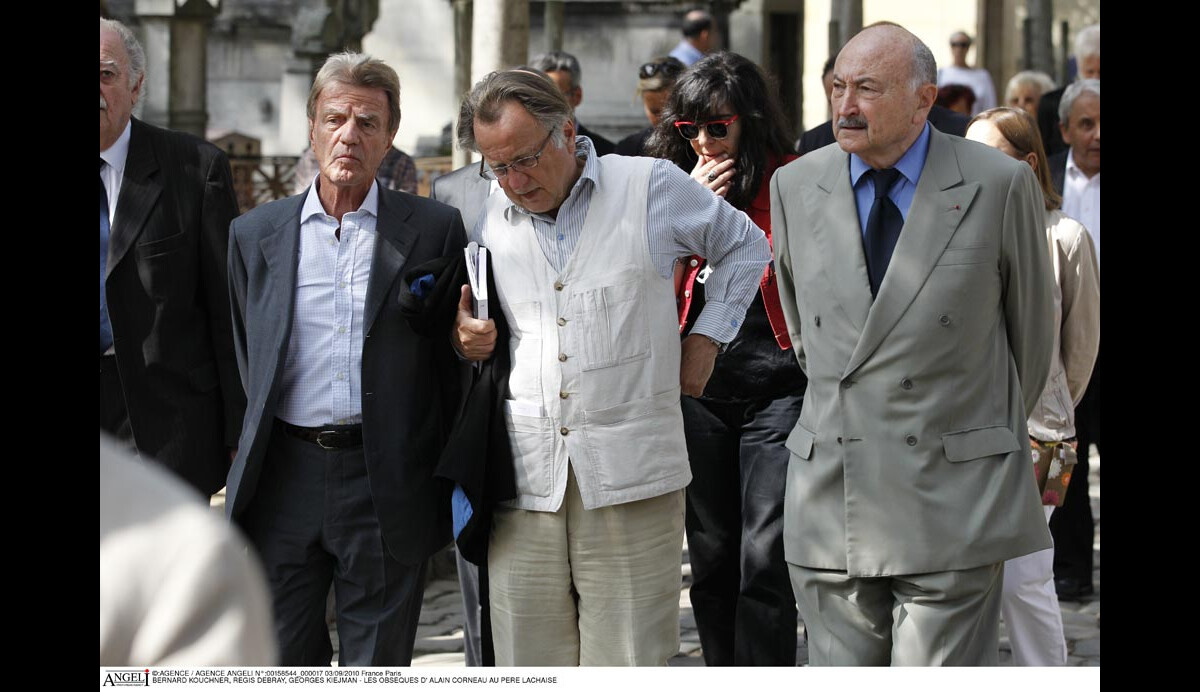 Photo : Georges Kiejman avant son malaise aux côtés de Bernard Kouchner ...