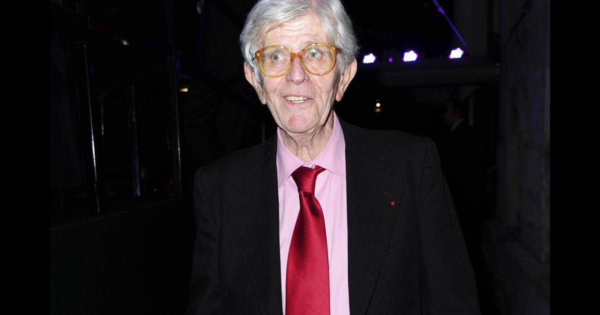 Henry Chapier à l'inauguration de l'exposition Karl Lagerfeld, à la ...