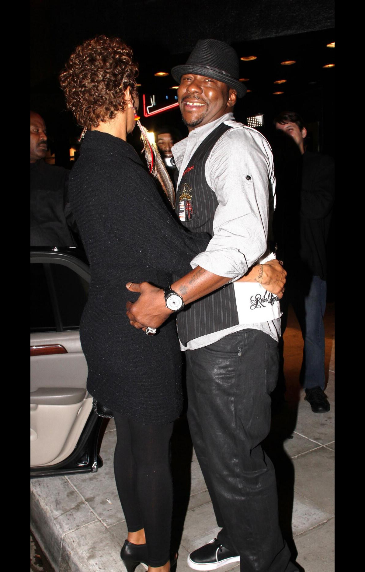 Photo : Bobby Brown et sa fiancée Alicia Etheridge de sortie à Los ...