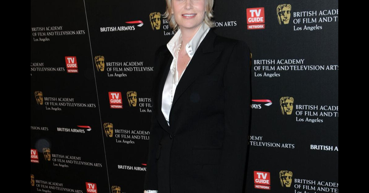 Glee : Jane Lynch, la terrible prof du show, confirme l'heureux ...