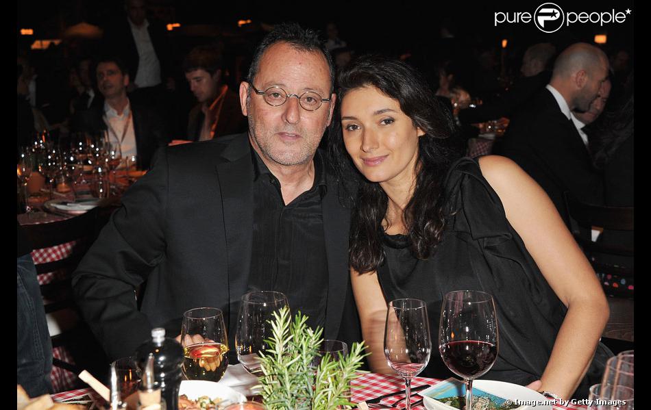 Jean Reno et sa femme Zofia lors de la soirée organisée pour le ...