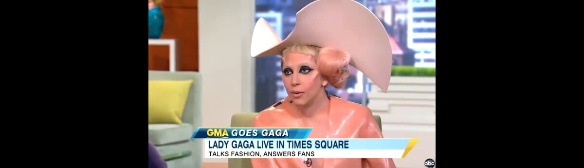 Vidéo : Lady Gaga sur le plateau de Good Morning America, ABC, New York ...