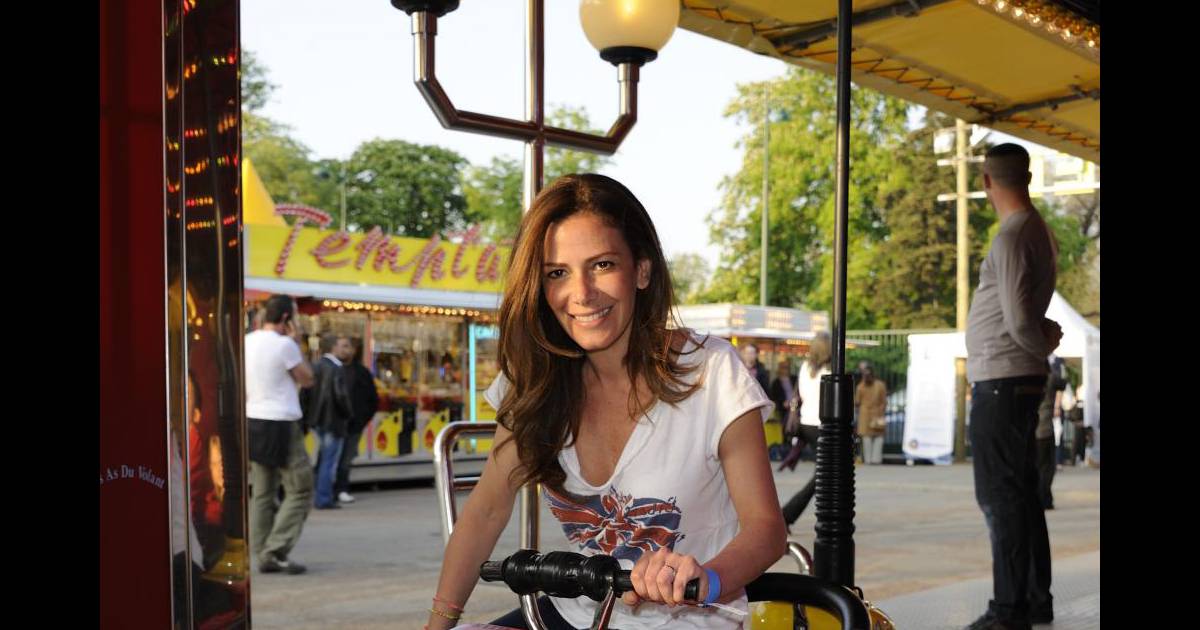 Elsa Fayer à l'ouverture de la Foire du Trône, au profit de l ...