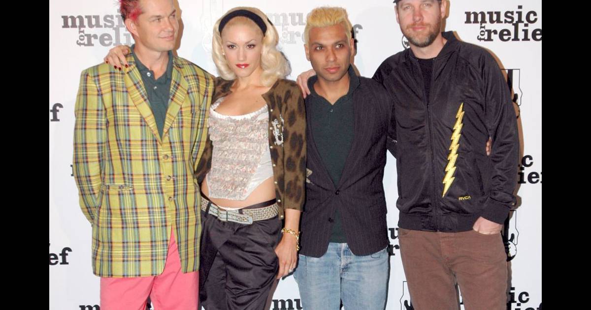 Le groupe No Doubt à Anaheim le 18 février 2005 - de gauche à droite ...