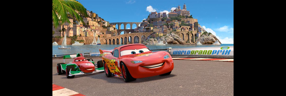 Vidéo : La bande-annonce du film Cars 2 - Purepeople