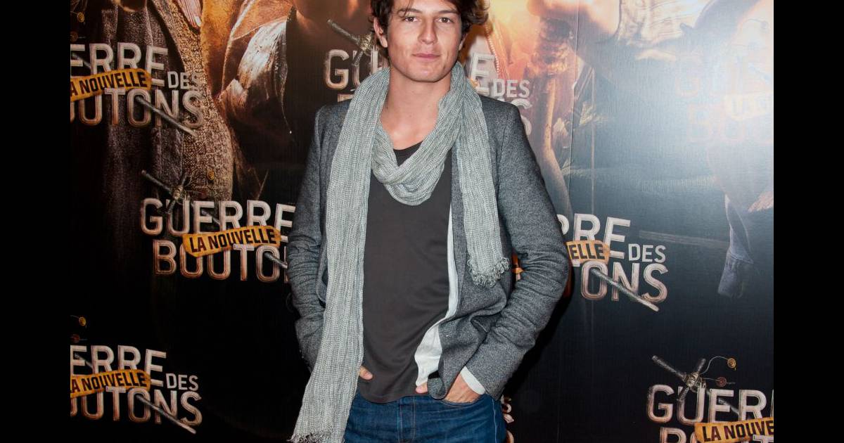 Charles Templon lors de l'avant-première du film La Nouvelle Guerre des ...