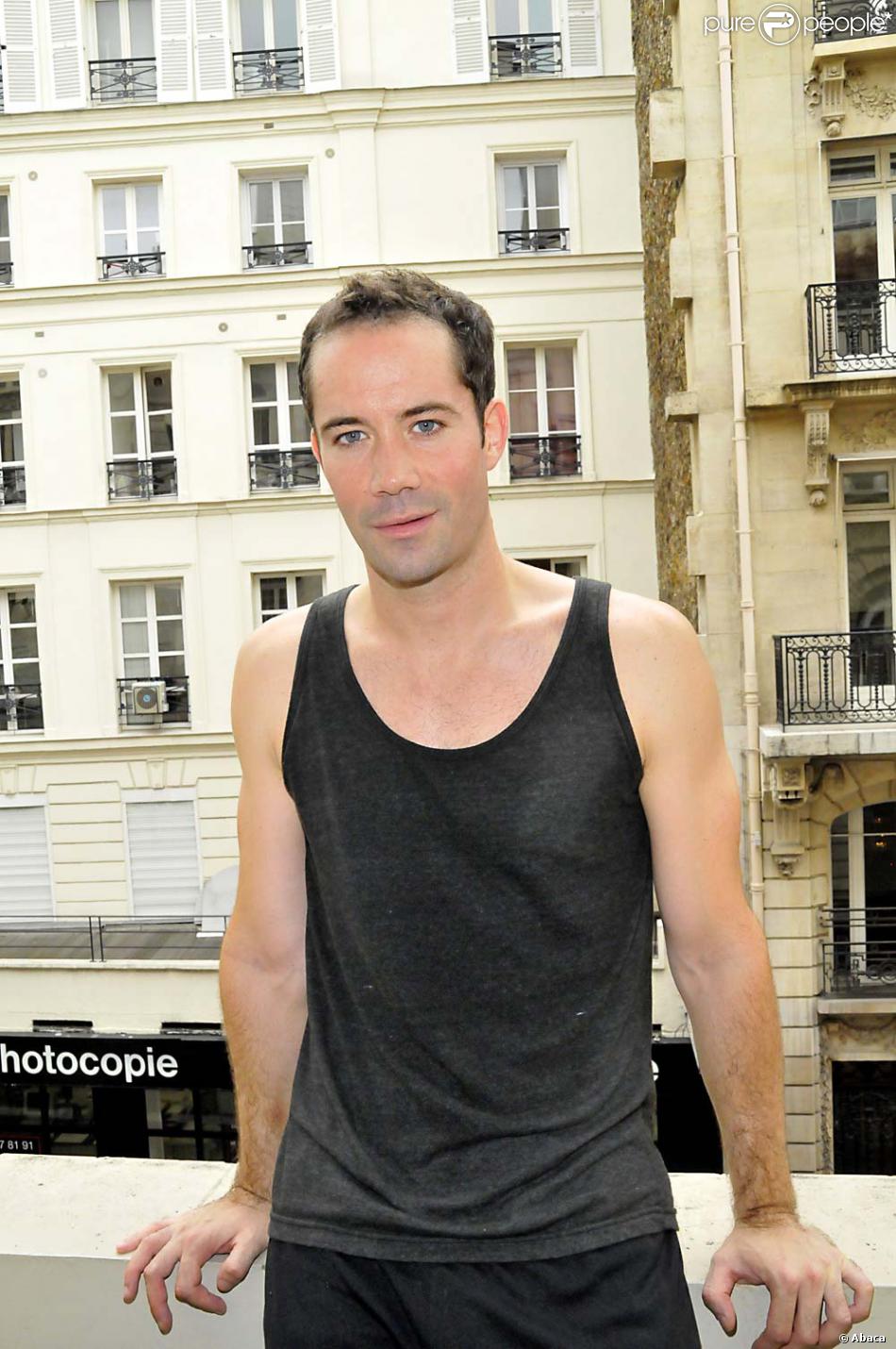 Emmanuel Moire en répétition du spectacle Cabaret, au théâtre Mogador à ...