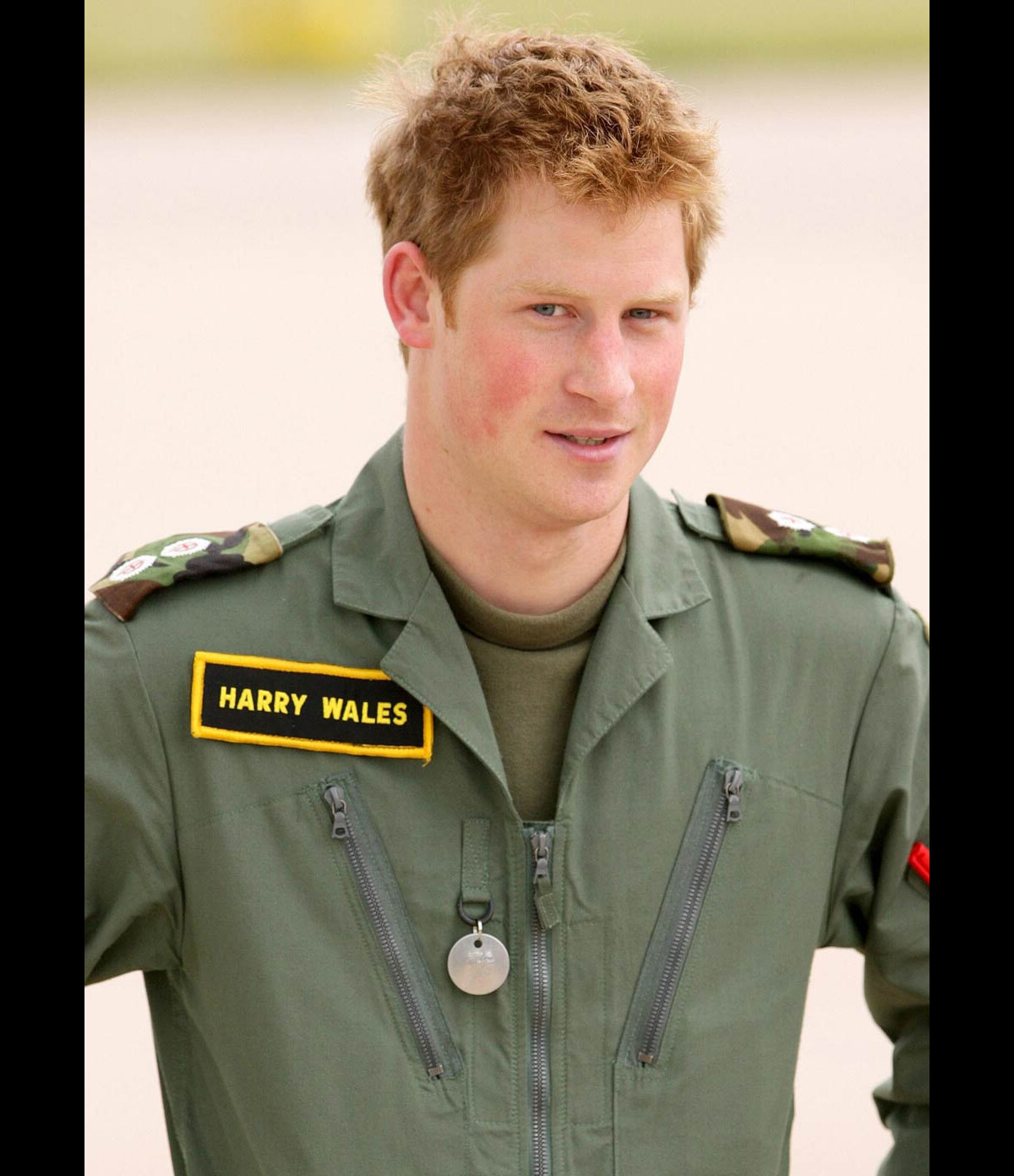 Photo : Le prince Harry (photo : en juin 2009 à la base de Shawbury) a ...
