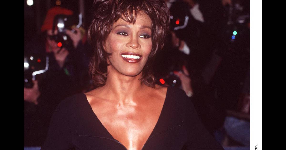 Whitney Houston en 2000 - Purepeople