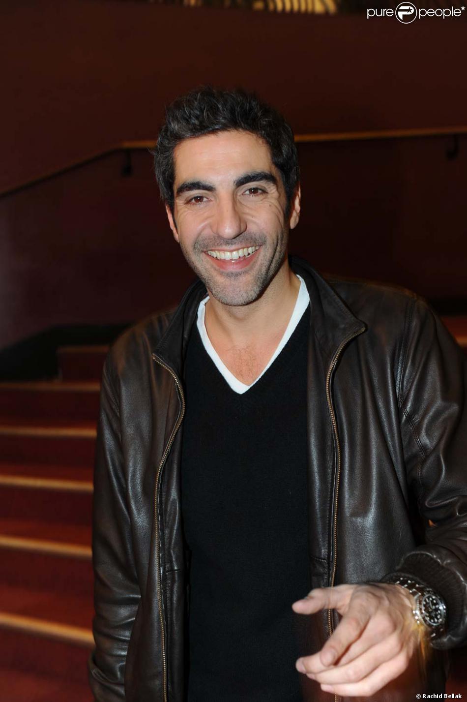 Ary Abittan à l'after-show de Félix Gray au Buddha Bar à Paris, le 7 ...