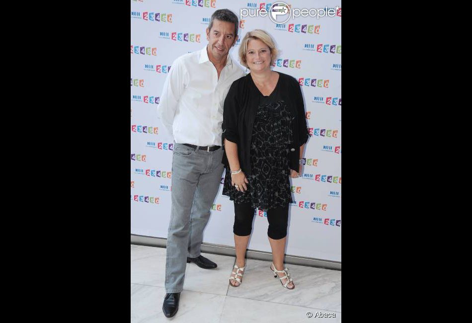 Marina Carrère Dencausse Et Michel Cymes Le 3 Septembre 2010 à Paris