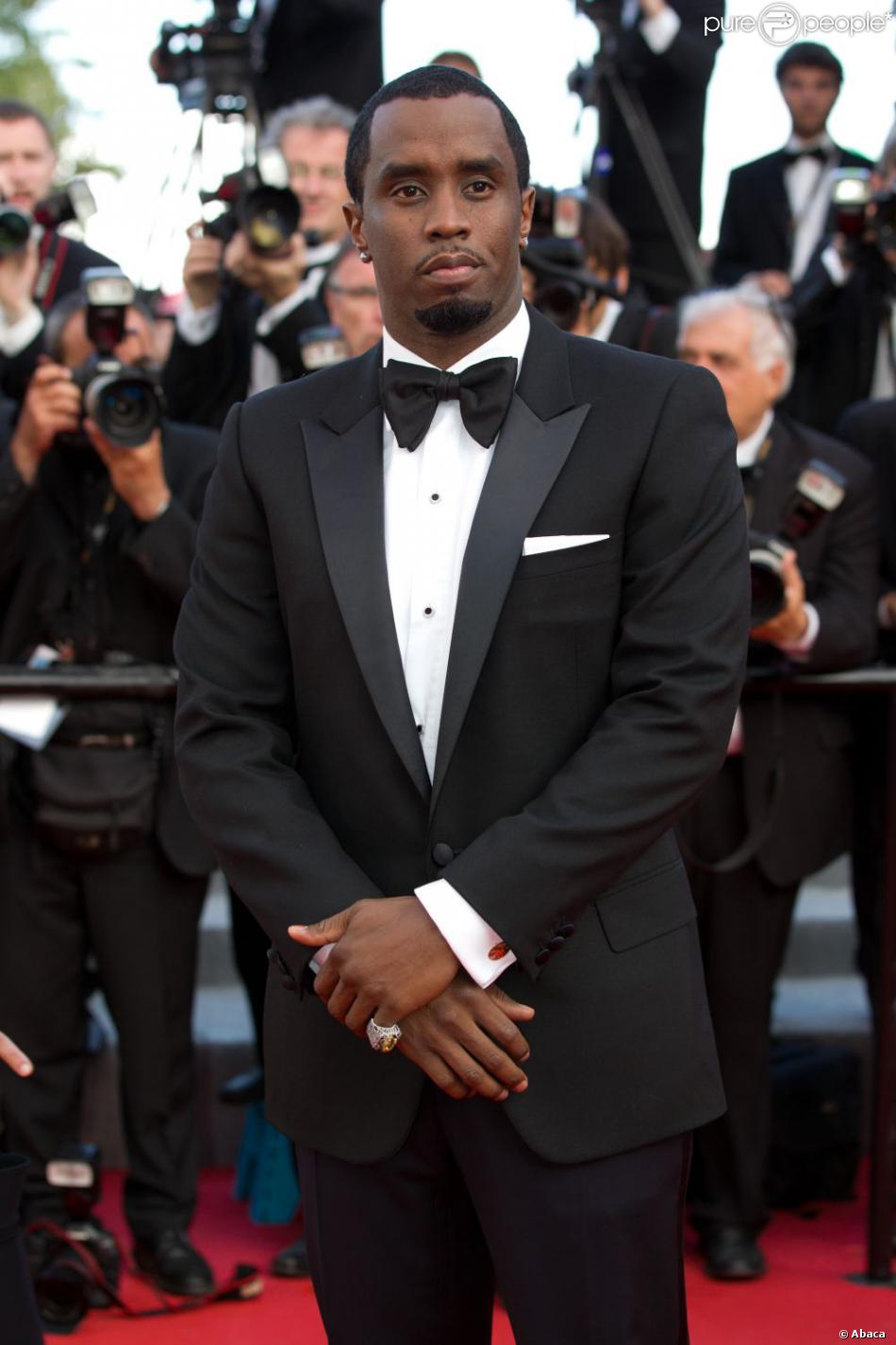 P. Diddy au Palais des Festivals à Cannes, pose devant les photographes ...