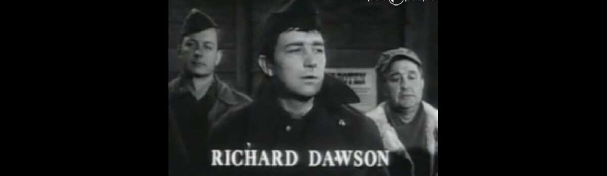 Photo : Richard Dawson dans le générique de Papa Schultz - Purepeople